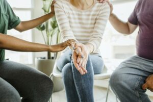 Client-Centered Therapy: Definition, Techniques, Applications, and More ...